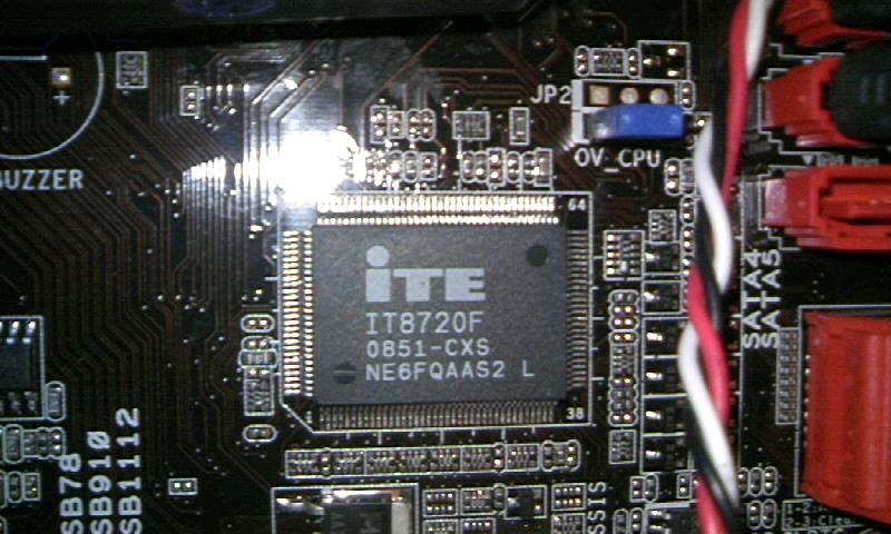 価格.com - 『センサー（チップ ITE製 IT8720F）』ASUS M4A79 Deluxe 緋村善心さん のクチコミ掲示板投稿画像・写真「新BIOS上がってます。」[245126]